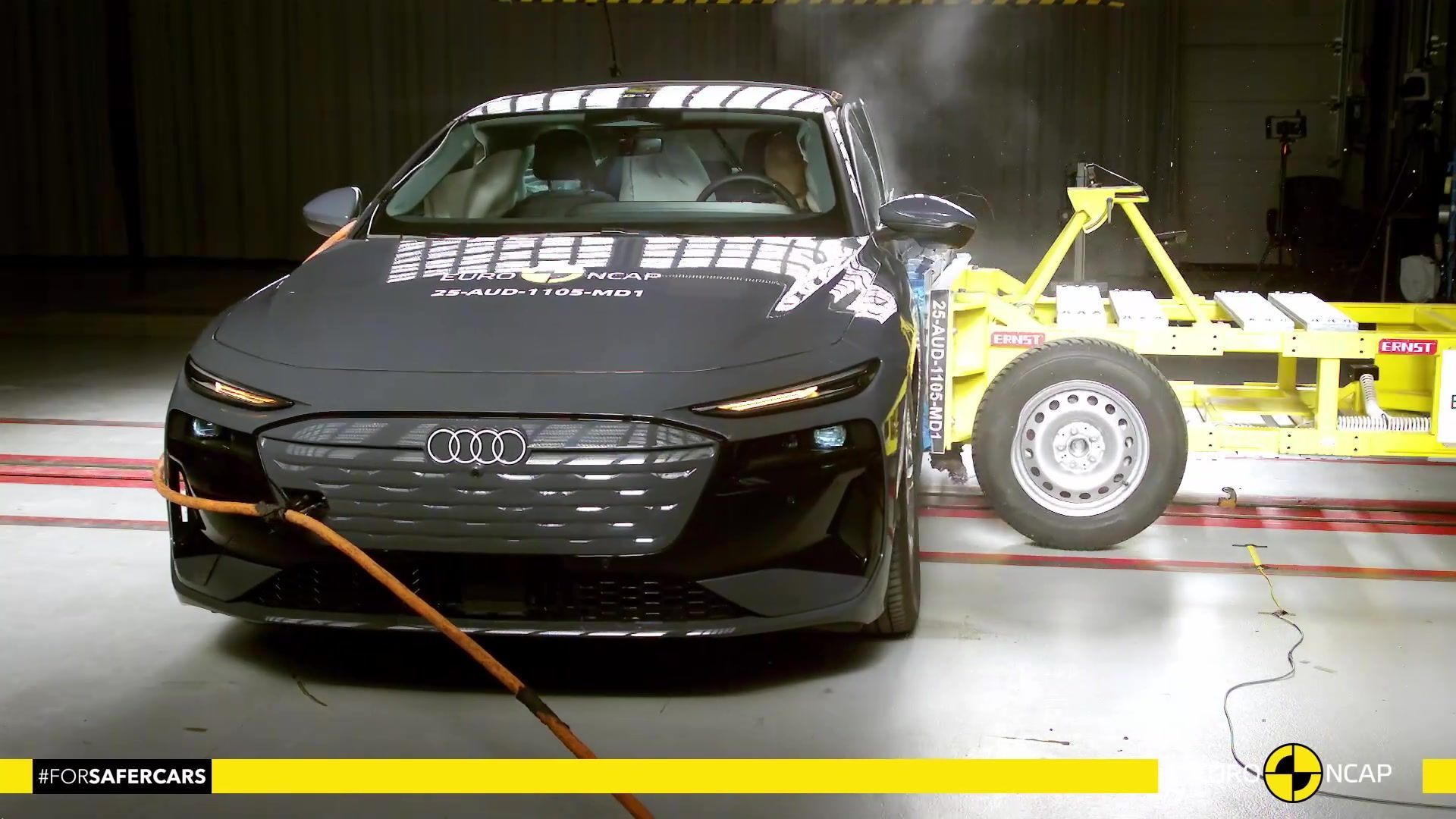 Video: 2025 Audi A6 e-tron - Crash & Safety Tests
